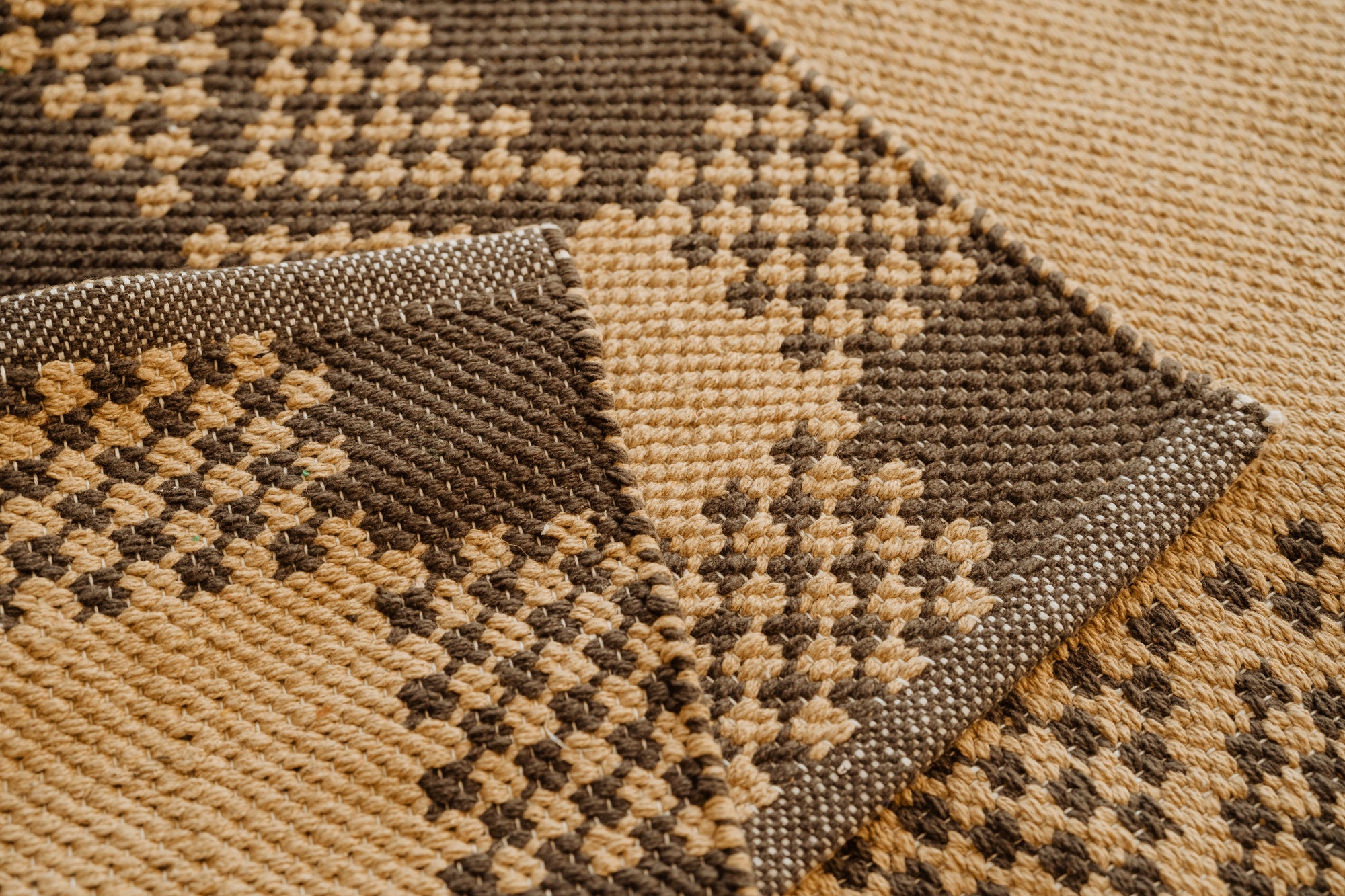 Cedar Inheritance Accent Rug – Charcoal – Eighth Generation