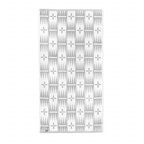 Bear Claws Bath Towel – Eighth Generation