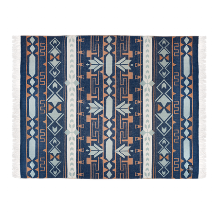 Native-Designed Wool and Cotton Blankets – Eighth Generation