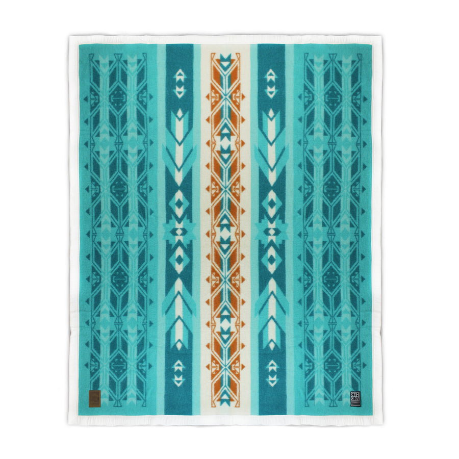 Native-Designed Wool and Cotton Blankets – Eighth Generation